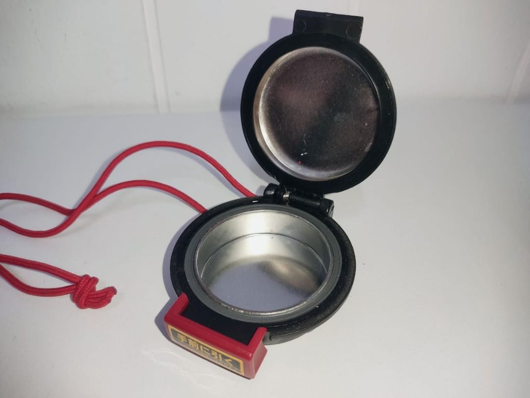 DAISO JAPAN PORTABLE ASHTRAY, Hobbies & Toys, Collectibles ...