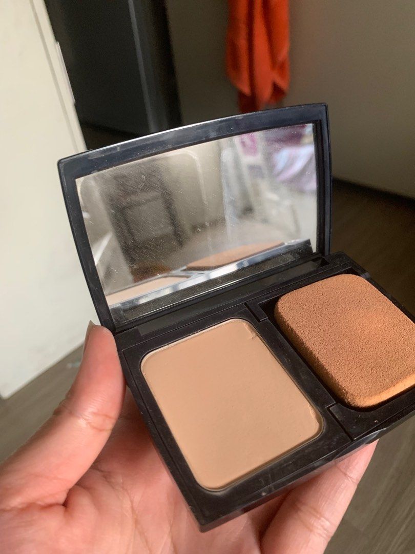 Dior Compact Foundation, Beauty & Personal Care, Face, Makeup on Carousell