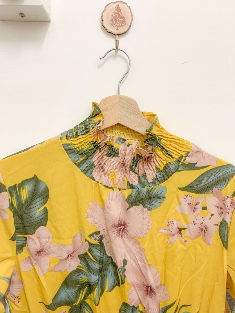 Dress Bunga, Women's Fashion, Muslimah Fashion, Baju Kurung & sets on ...