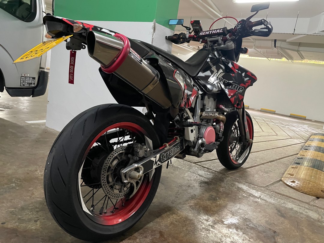DRZ SK Chassis, Motorcycles, Motorcycles for Sale, Class 2A on Carousell