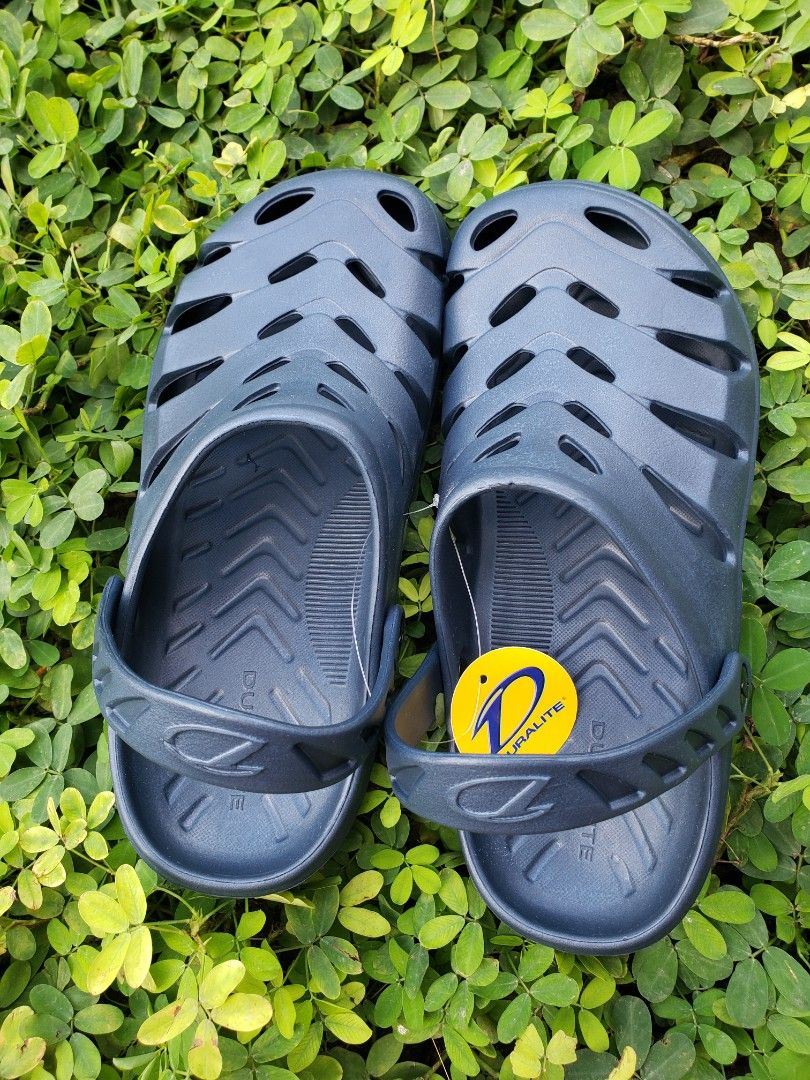 Duralite, Men's Fashion, Footwear, Slippers & Slides on Carousell