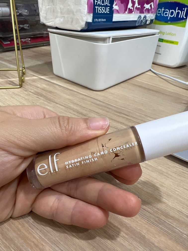 Elf camo concealer (light beige), Beauty & Personal Care, Face, Makeup ...