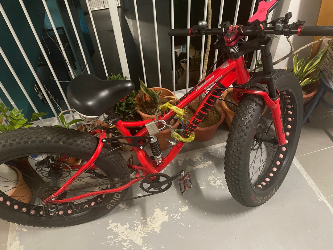 Fat bike, Sports Equipment, Bicycles & Parts, Bicycles on Carousell