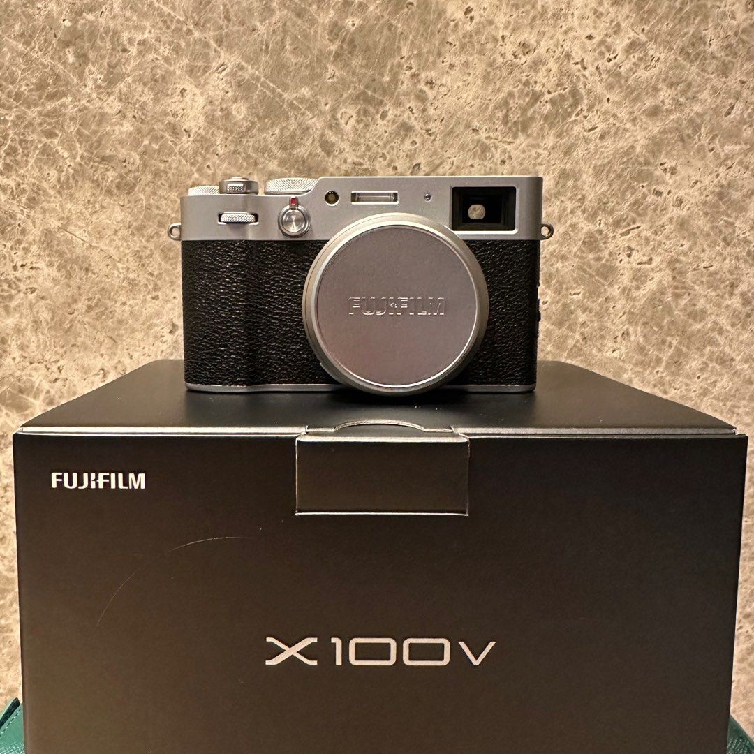 Fujifilm X100V Silver Argent, Photography, Cameras on Carousell