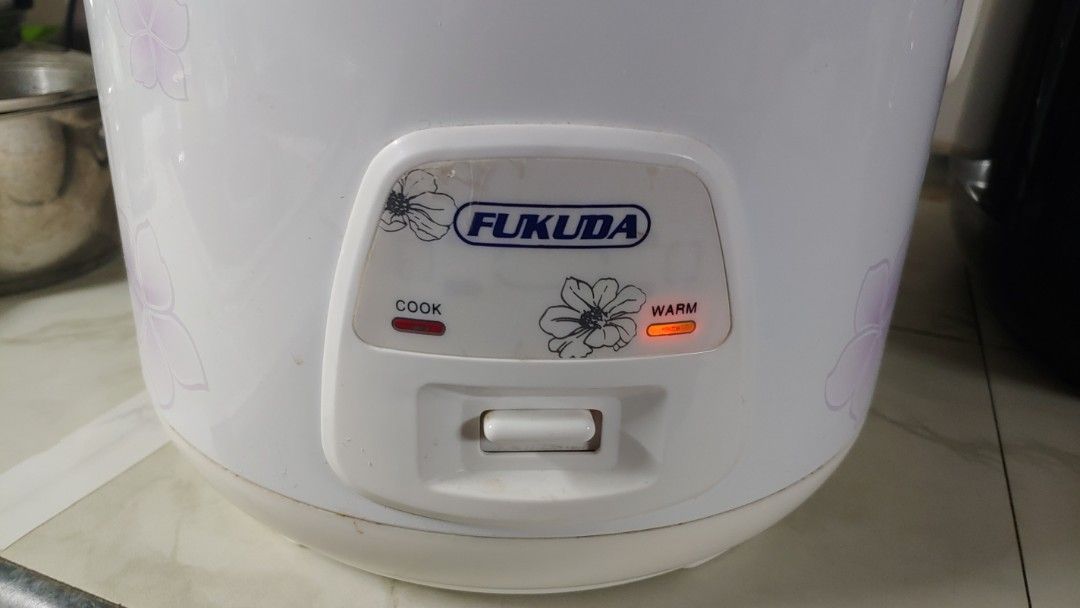 Fukuda rice cooker, TV & Home Appliances, Kitchen Appliances, Cookers ...