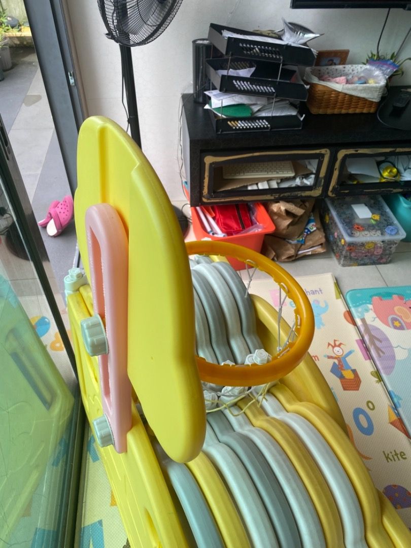 Kid barriers, Babies & Kids, Baby Nursery & Kids Furniture, Safety ...