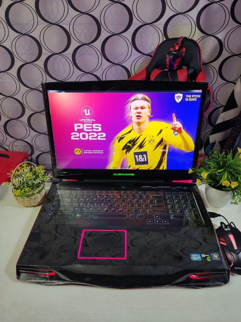 Laptop ALIENWARE M18X R2 Intel Core i7 Ivy RAM 32GB/SSD 512GB+1TB VGA ...