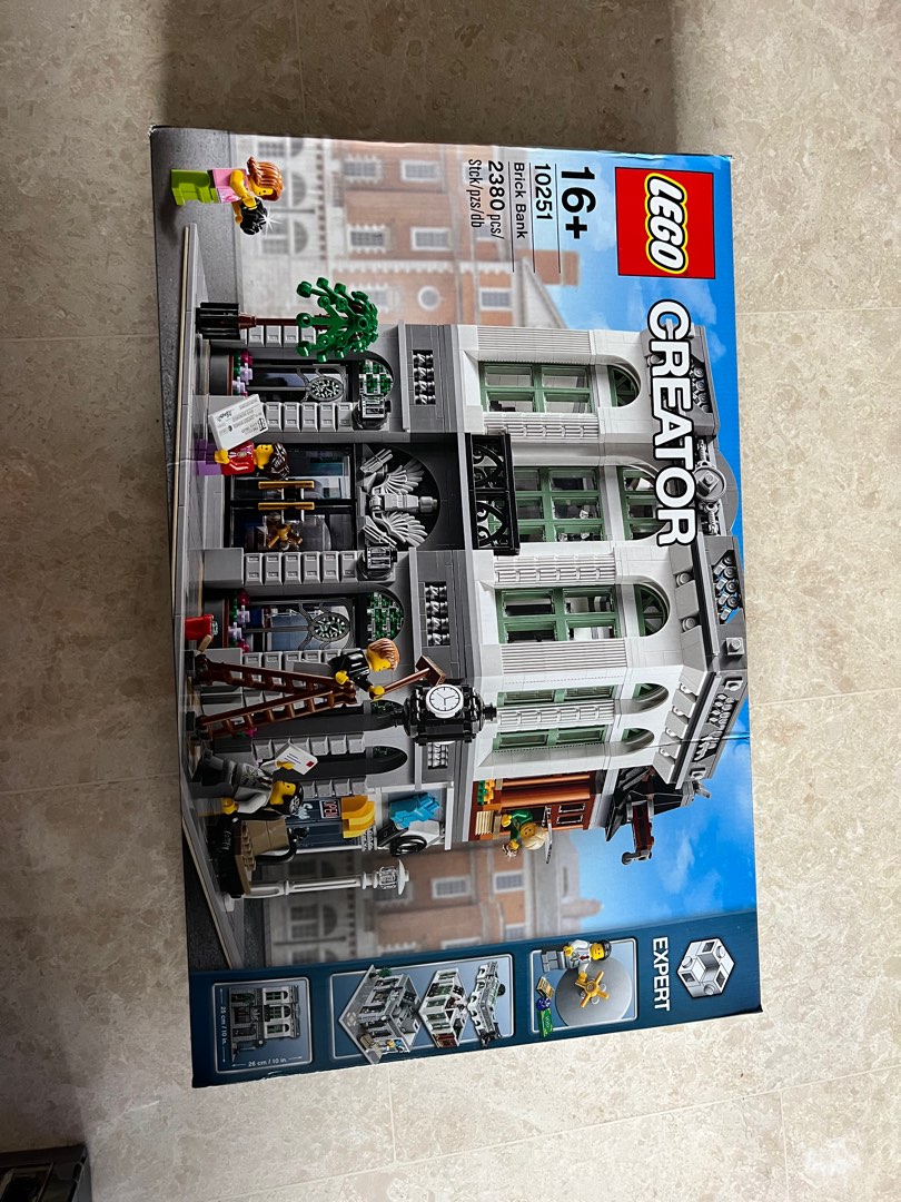 Lego Brick Bank set 10251, Hobbies & Toys, Toys & Games on Carousell