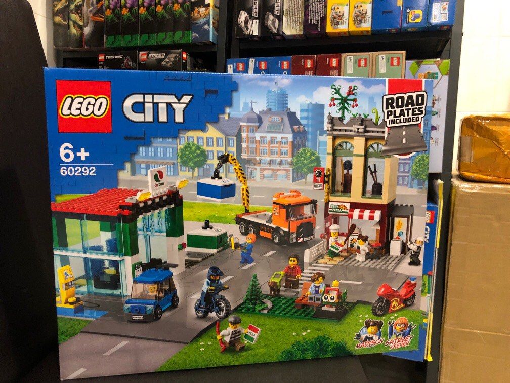 Lego City 60292 Town Center, Hobbies & Toys, Toys & Games on Carousell