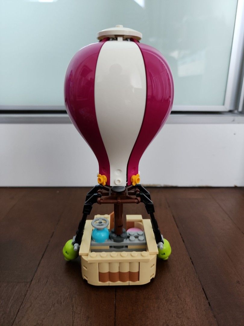 Lego friends 41097 heartlake hot air balloon, Hobbies & Toys, Toys ...