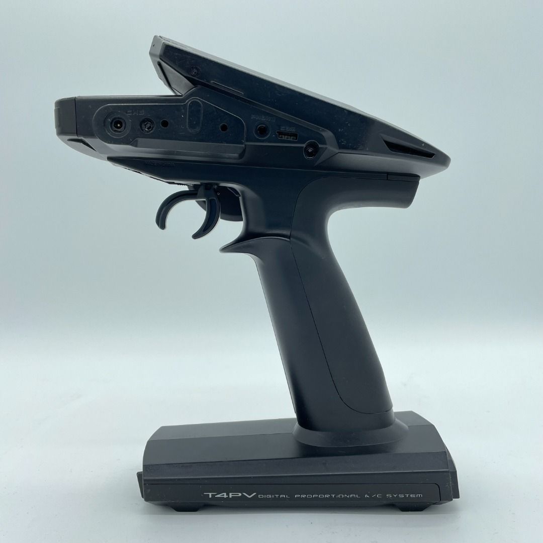 [LIKE NEW] FUTABA 4PV 2.4G 4 CHANNEL T-FHSS RADIO SYSTEM WITH RC ...