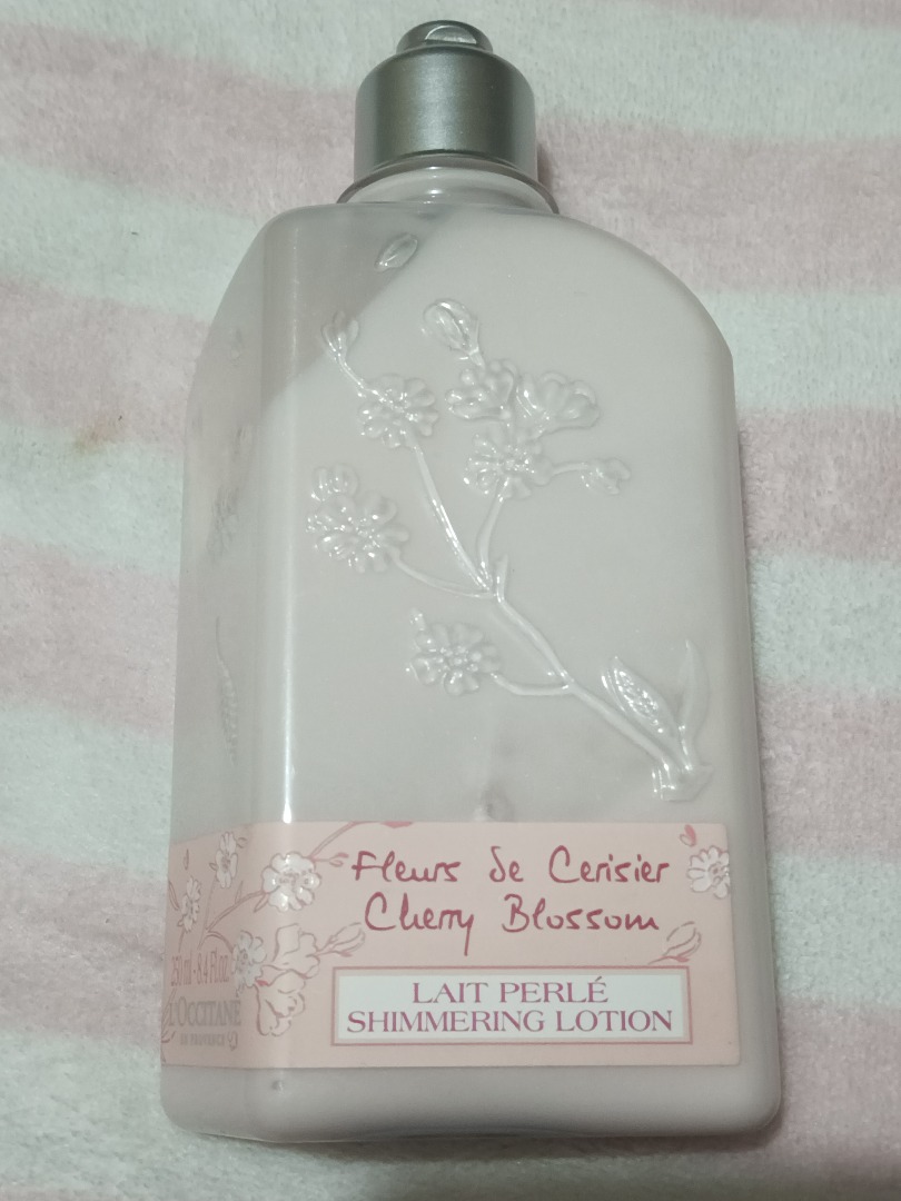 L'Occitane Cherry Blossom Shimmering Lotion 250ml, Beauty & Personal ...