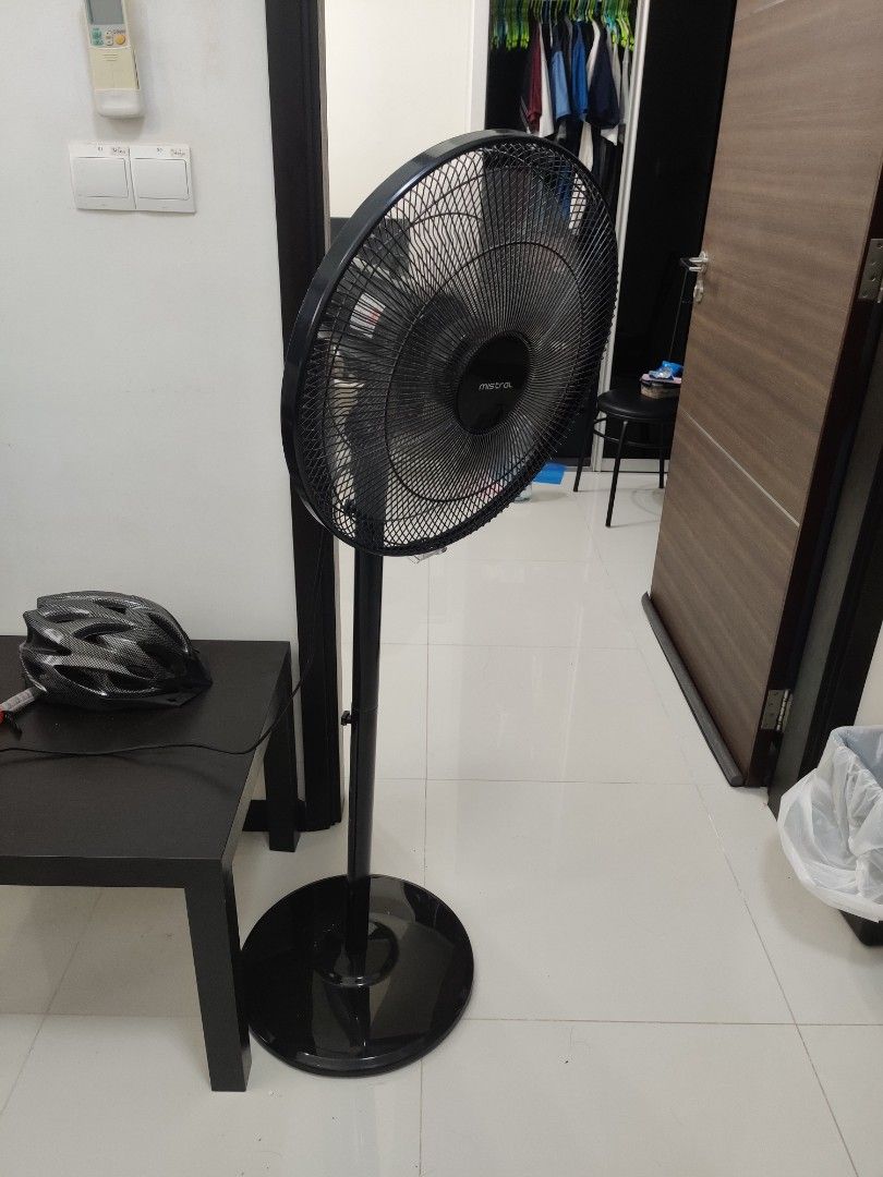 Mistral 16 inch Stand Fan, Furniture & Home Living, Lighting & Fans ...