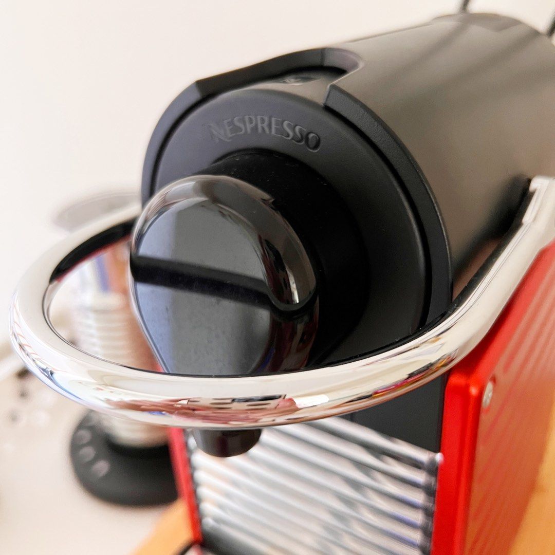 NESPRESSO Pixie Electric Red, TV & Home Appliances, Kitchen Appliances ...