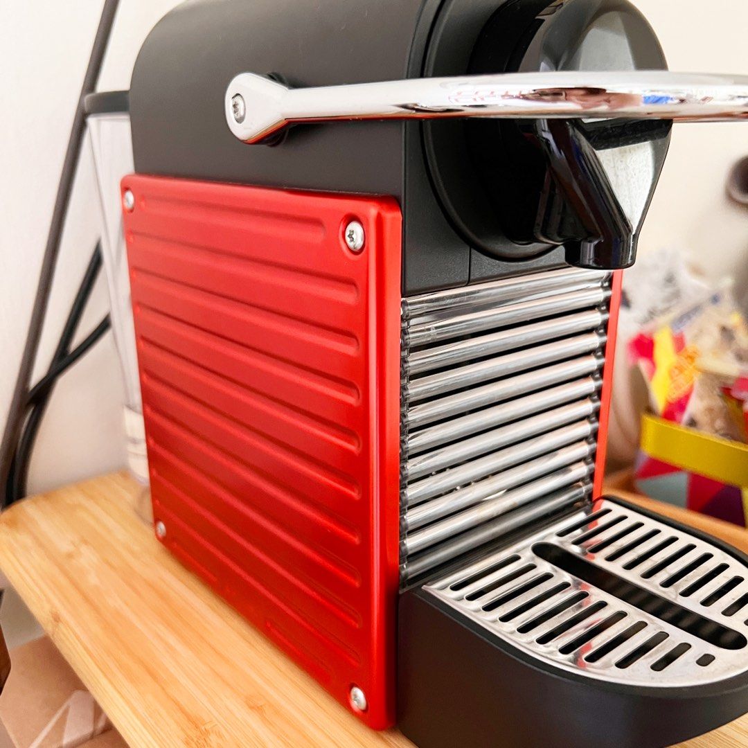 NESPRESSO Pixie Electric Red, TV & Home Appliances, Kitchen Appliances, Coffee Machines & Makers ...