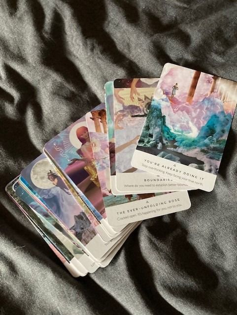 Oracle Tarot cards, Hobbies & Toys, Toys & Games on Carousell
