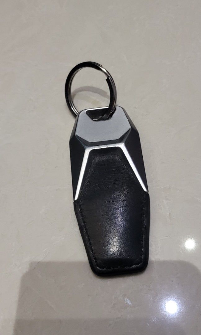 Original Audi A1 leather key ring, Car Accessories, Accessories on ...
