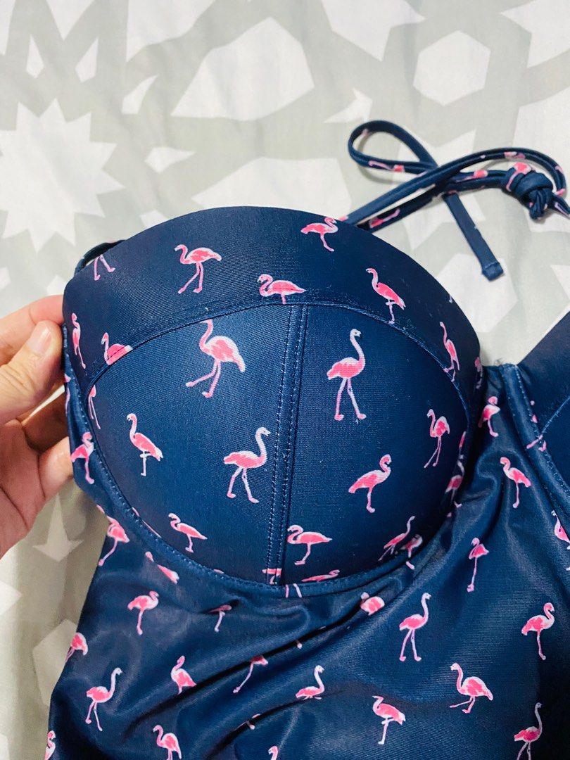 Original GAP One piece swimsuit, Women's Fashion, Swimwear, Bikinis ...