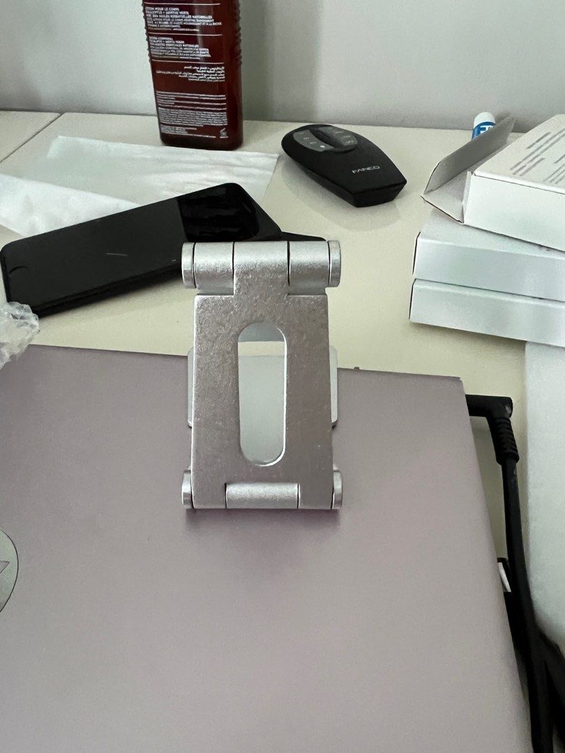 Phone stand, Mobile Phones & Gadgets, Mobile & Gadget Accessories ...