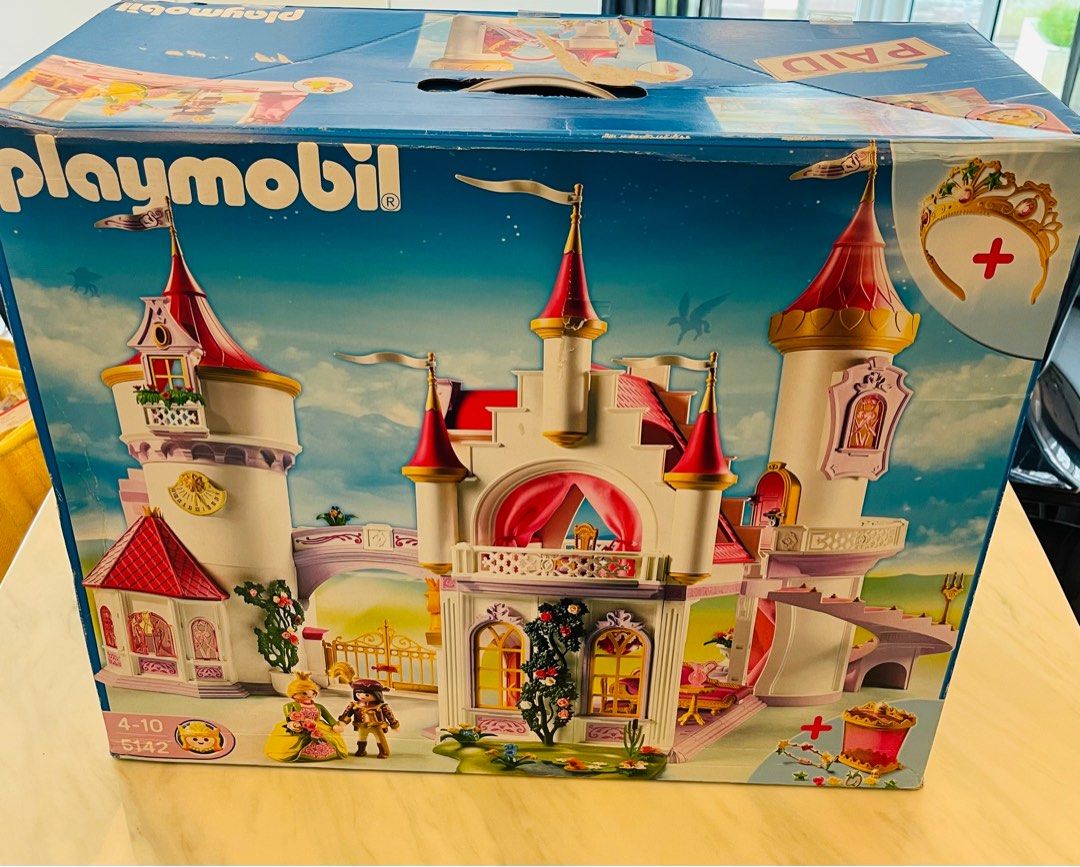 Playmobil Large Princess Castle, Hobbies & Toys, Toys & Games on Carousell