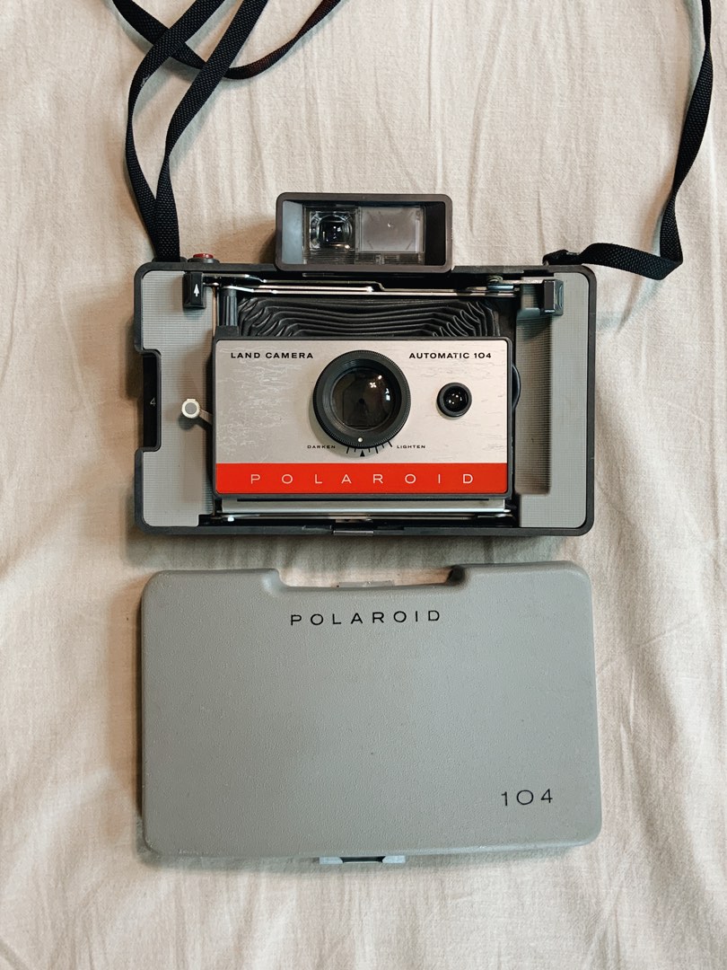 Polaroid Land Model 104, Photography, Cameras on Carousell