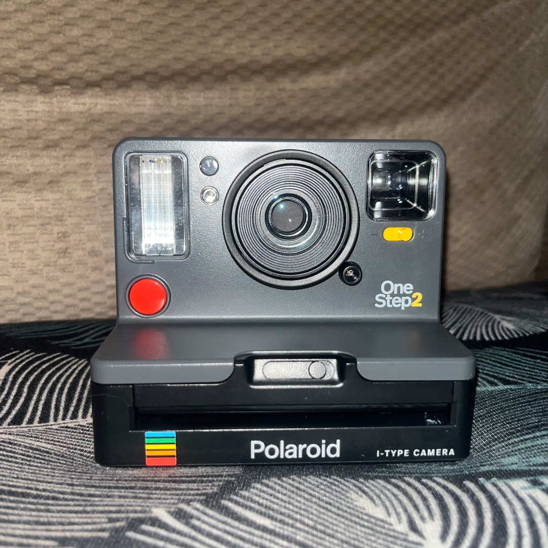 Polaroid One Step 2 i-Type Camera, Photography, Cameras on Carousell