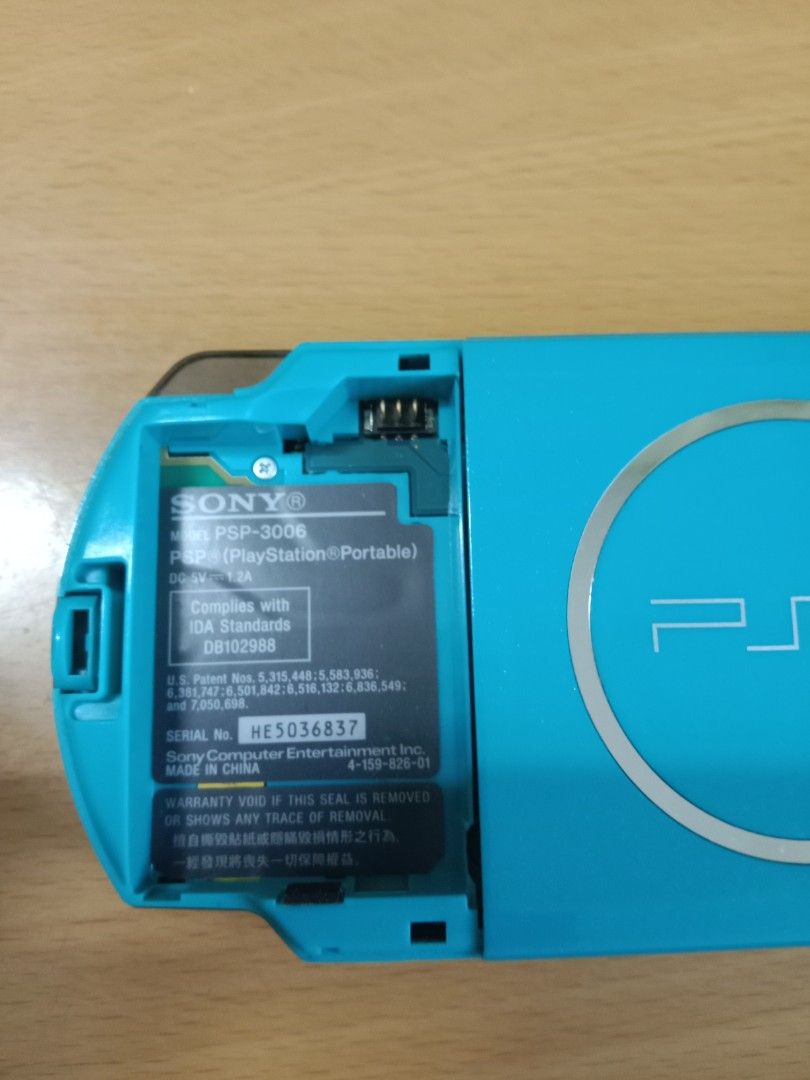 PSP 3000 Turquoise Green, Video Gaming, Video Game Consoles ...