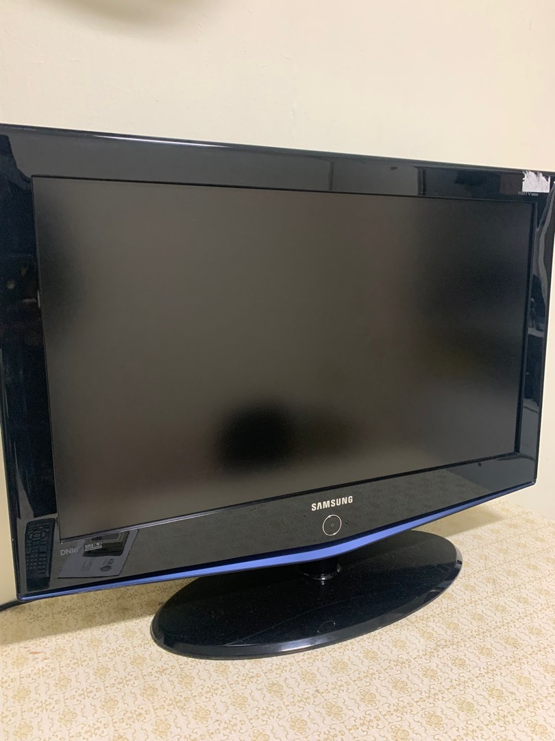 Samsung Tv 32”, TV & Home Appliances, TV & Entertainment, TV on Carousell