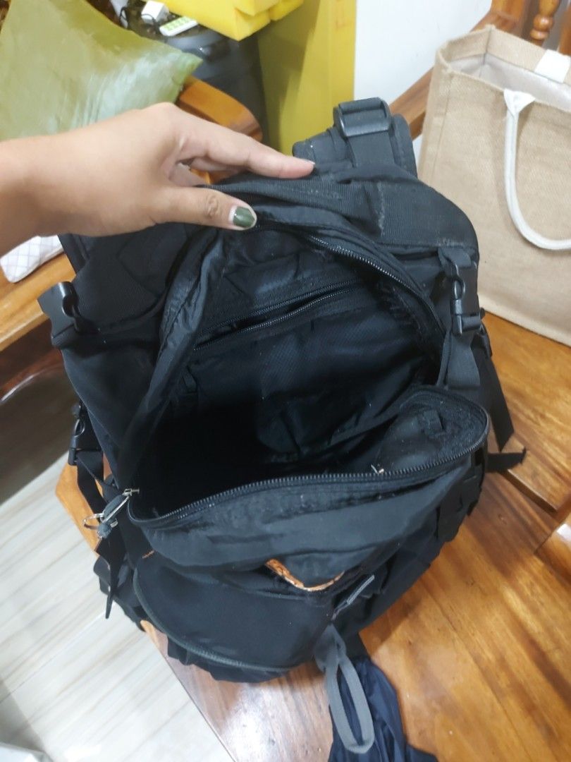 SANDUGO TREKKING/HIKING BAG, Men's Fashion, Bags, Backpacks on Carousell