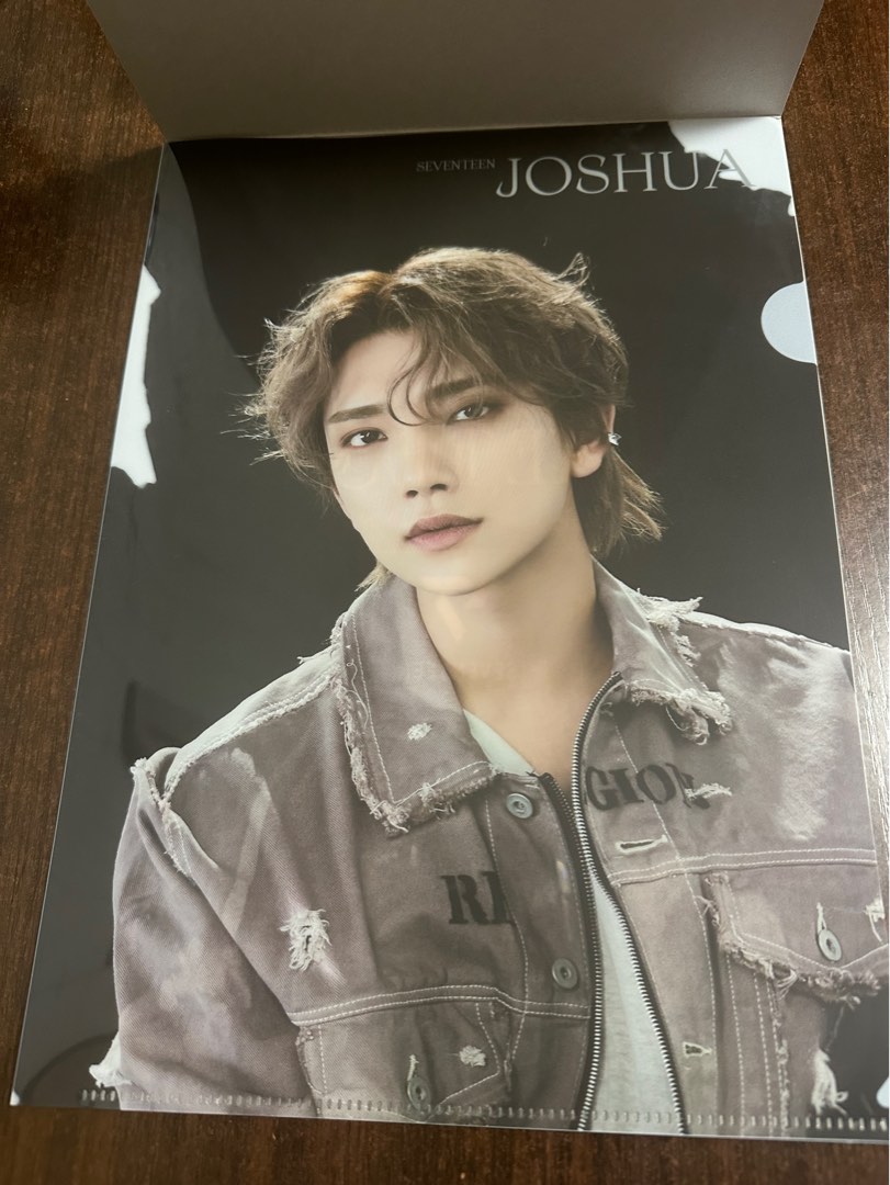 Seventeen svt Jun Joshua file文件夾, 興趣及遊戲, 收藏品及紀念品, 韓流 - Carousell