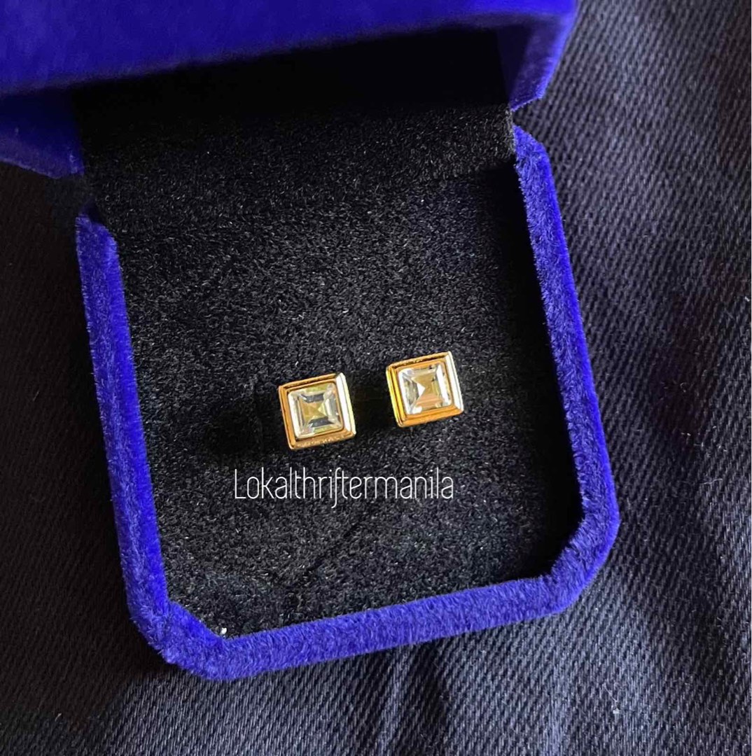 Sky Blue Topaz Square Setting Earrings, Women's Fashion, Jewelry & Organizers, Earrings on Carousell