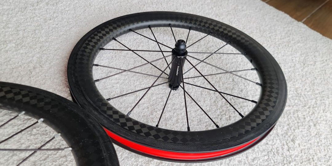 SMC Carbon Fibre 12K Wheel sets, Sports Equipment, Bicycles & Parts ...