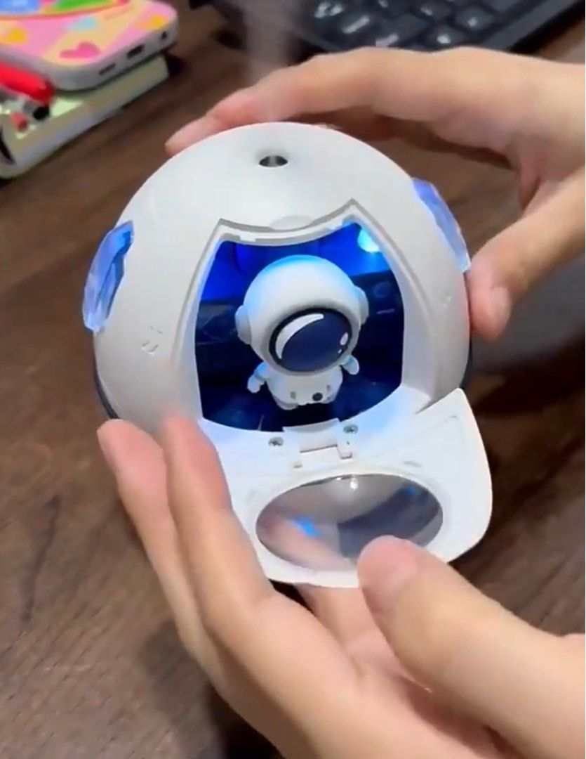 Spaceship diffuser, TV & Home Appliances, Air Purifiers & Dehumidifiers on Carousell
