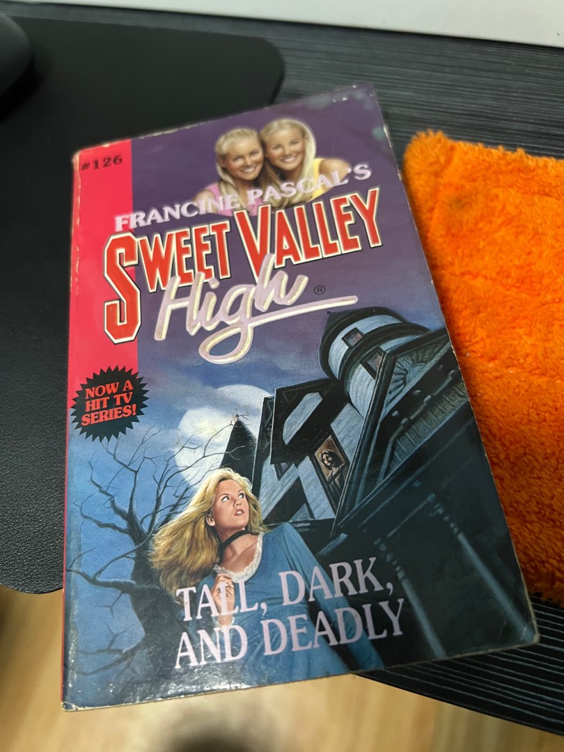 Sweet Valley High Tall Dark and Deadly, Hobbies & Toys, Books ...
