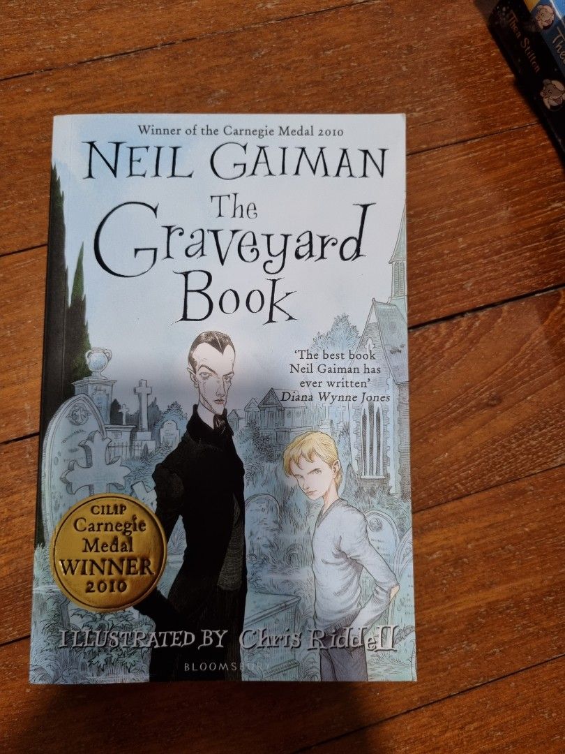 The Graveyard Book by Neil Gaiman, Hobbies & Toys, Books & Magazines ...
