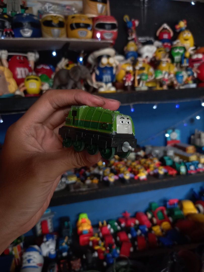 Thomas and friends gator, Toys & Collectibles, Mainan di Carousell