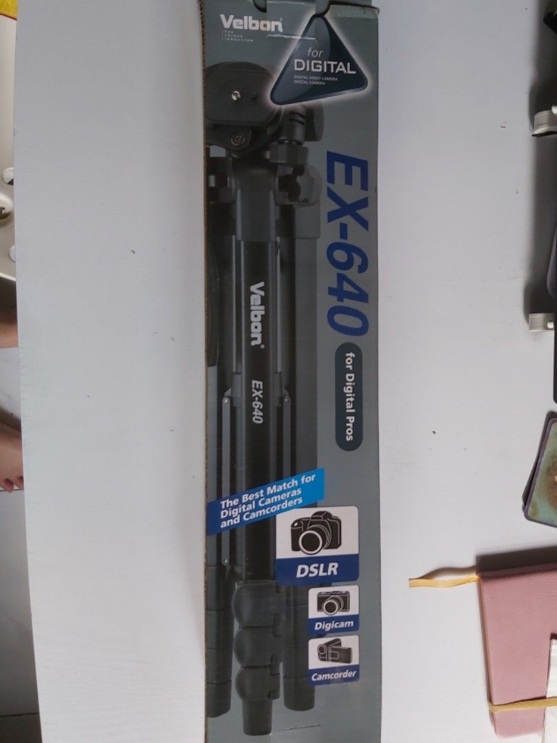 Velbon EX-640 3-Section Aluminium Tripod with 3-Way Pan/Tilt Head ...