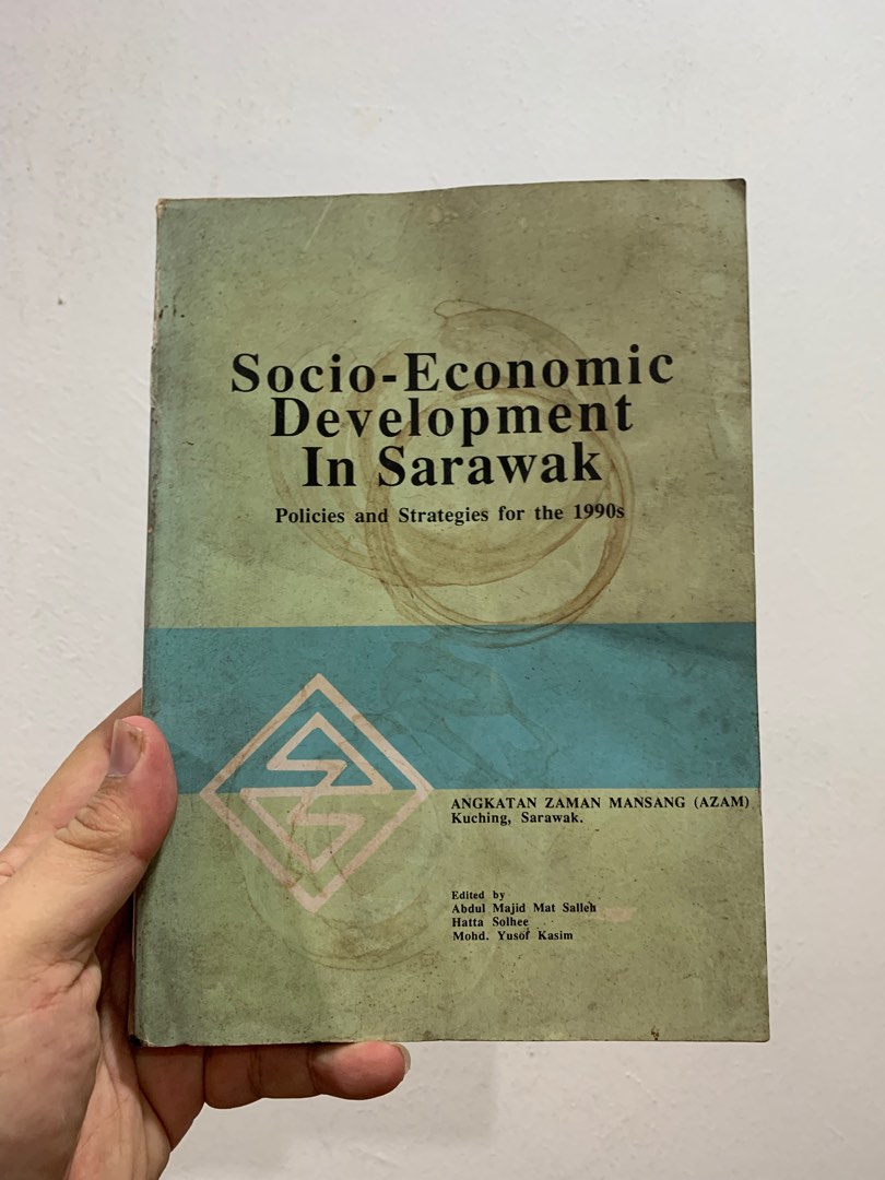 Vintage Book: Socio-Economic Development in Sarawak RM60, post add RM10 ...