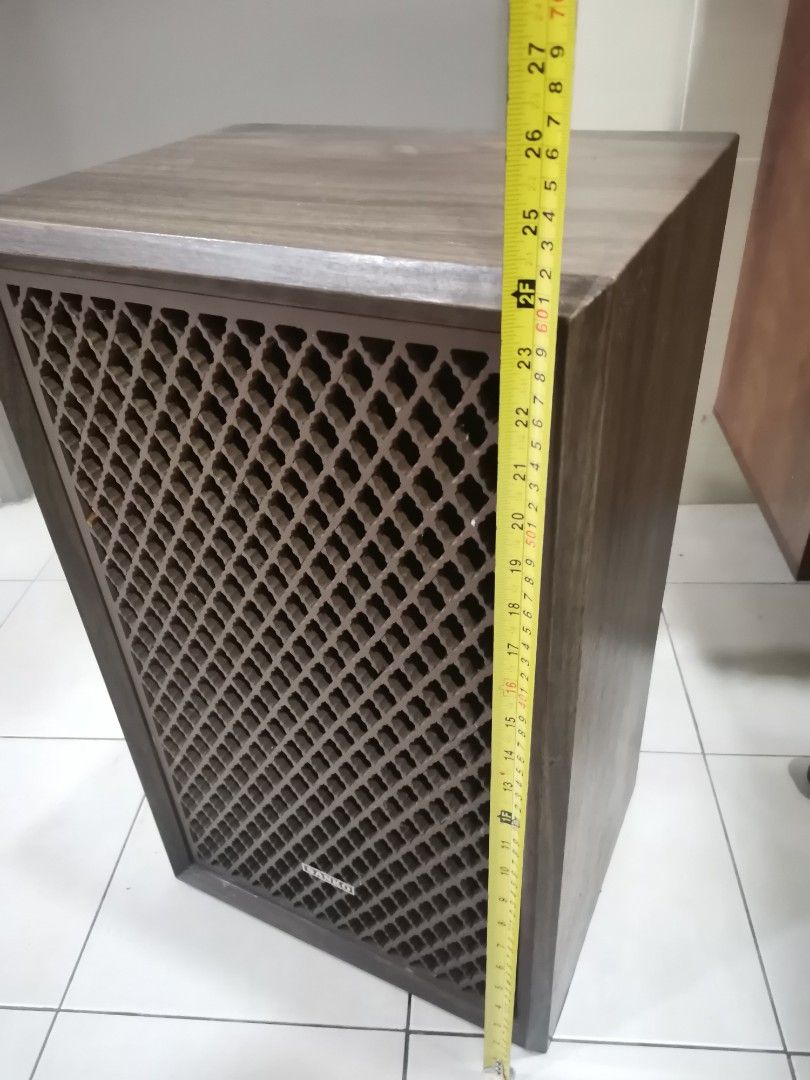 Vintage speaker box, Audio, Soundbars, Speakers & Amplifiers on Carousell