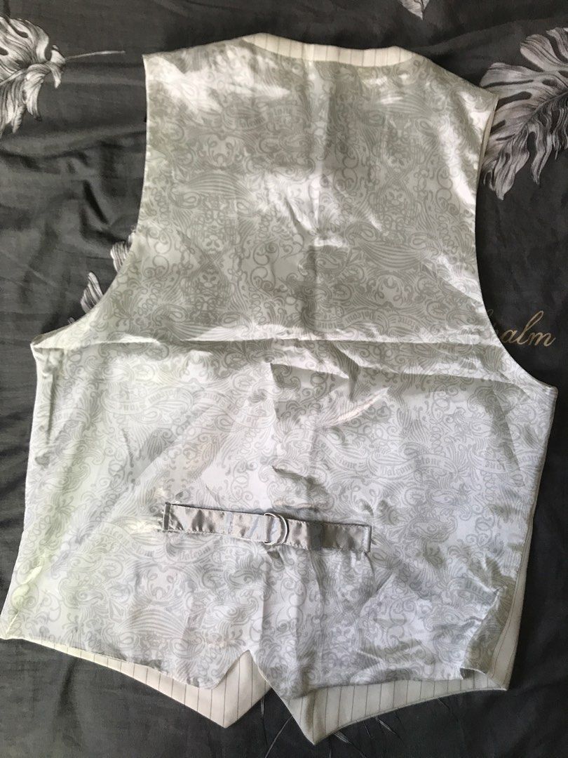 Volcom Stripe Corpo Suit Complete set, Men's Fashion, Coats, Jackets ...