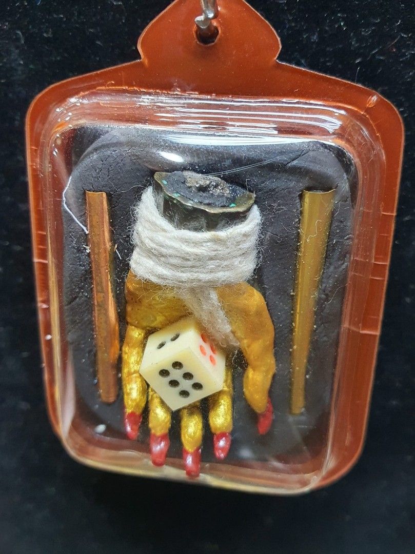 Wealth Fetching Hand Thai Amulet, Hobbies & Toys, Memorabilia ...