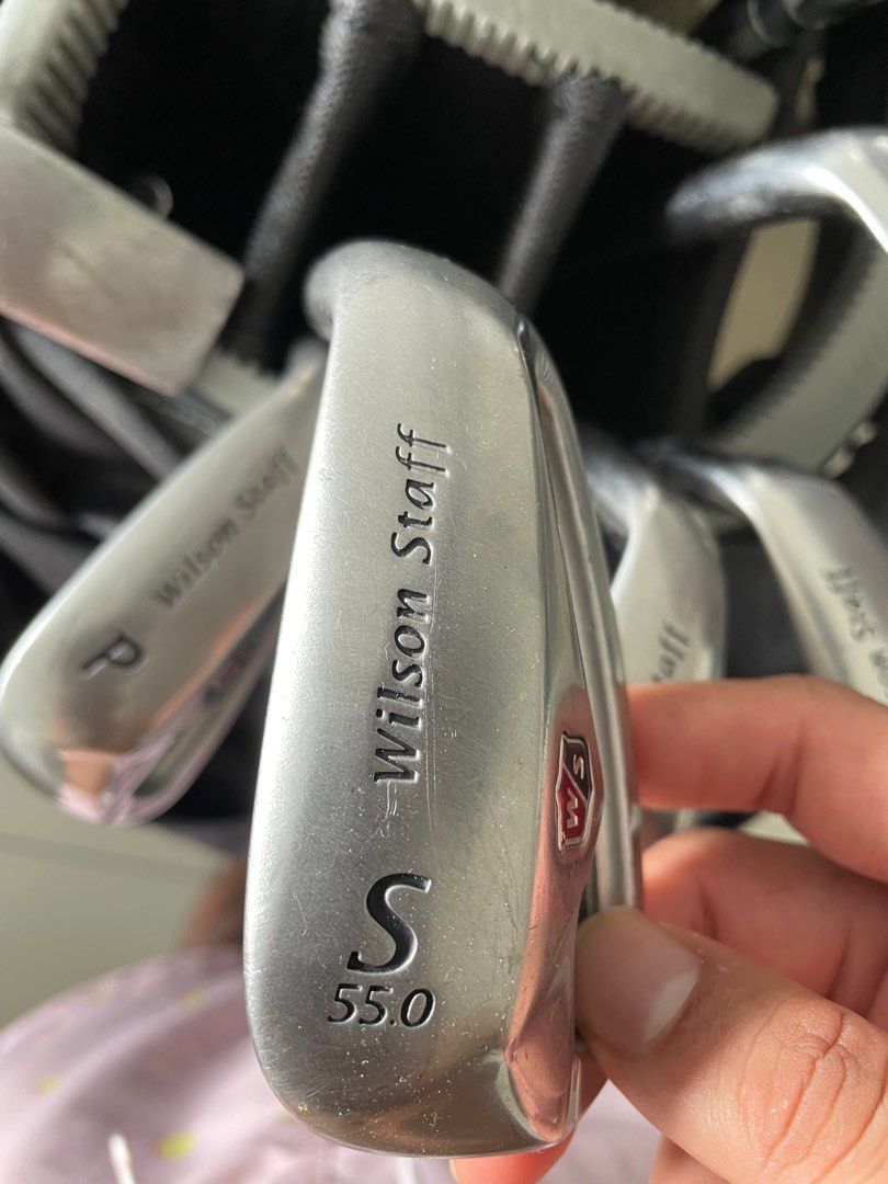 Wilson staff Golf Set, Sports Equipment, Sports & Games, Golf on Carousell