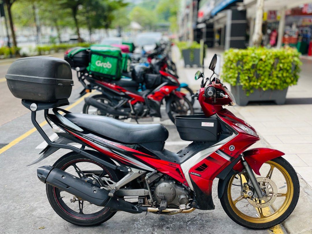 YAMAHA LC135 V1 (spec 63), Motorbikes on Carousell