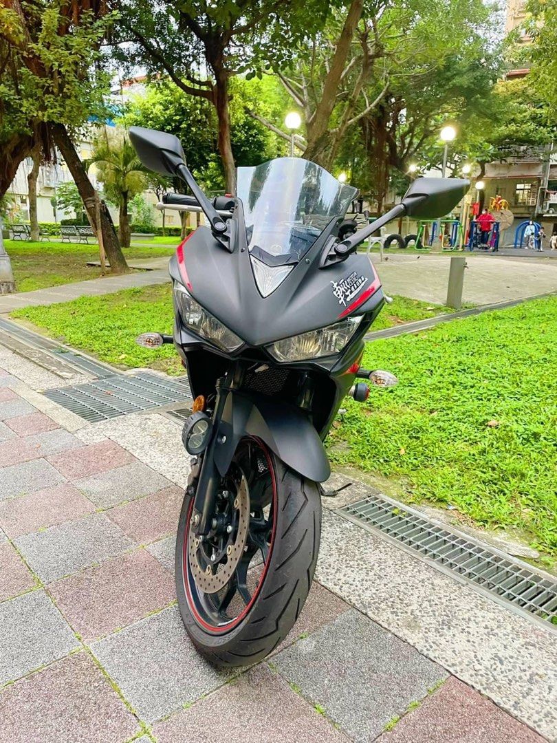 YAMAHA R3, 機車, 重機在旋轉拍賣