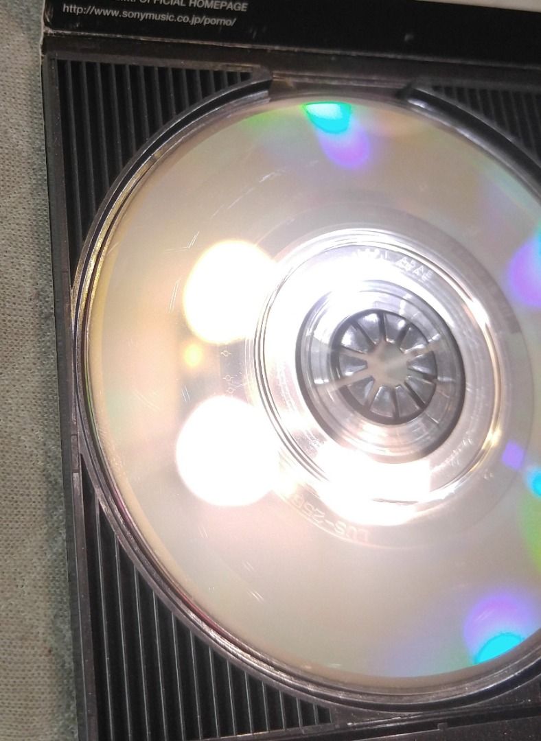 ポルノグラフィティ Porno Graffitti - ヒトリノ夜 (動畫 麻辣教師 GTO 主題曲)日版 二手單曲 CD, 書籍、休閒與玩具, 樂器、音樂相關, CD、DVD在旋轉拍賣