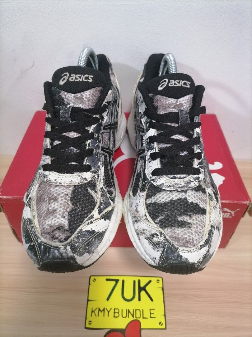 Asics Oreo *7UK*, Men's Fashion, Footwear, Sneakers on Carousell