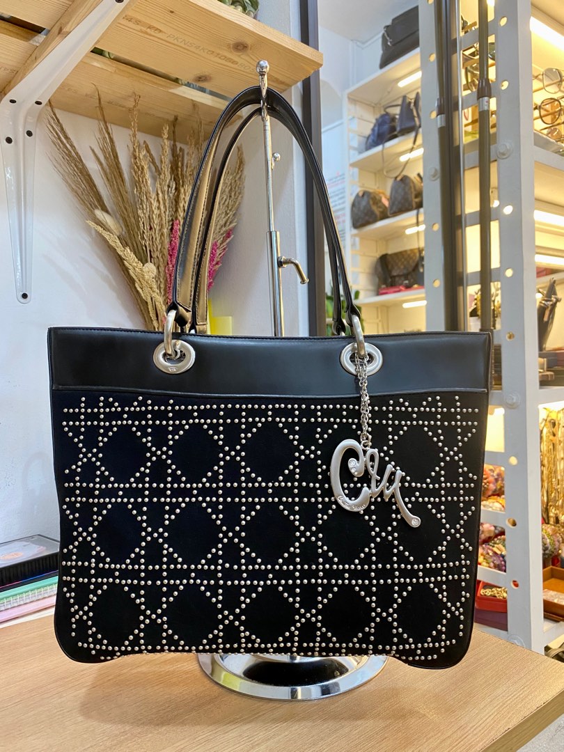 Auth COUNTESS MARA Handbag, Women's Fashion, Bags & Wallets, Shoulder ...