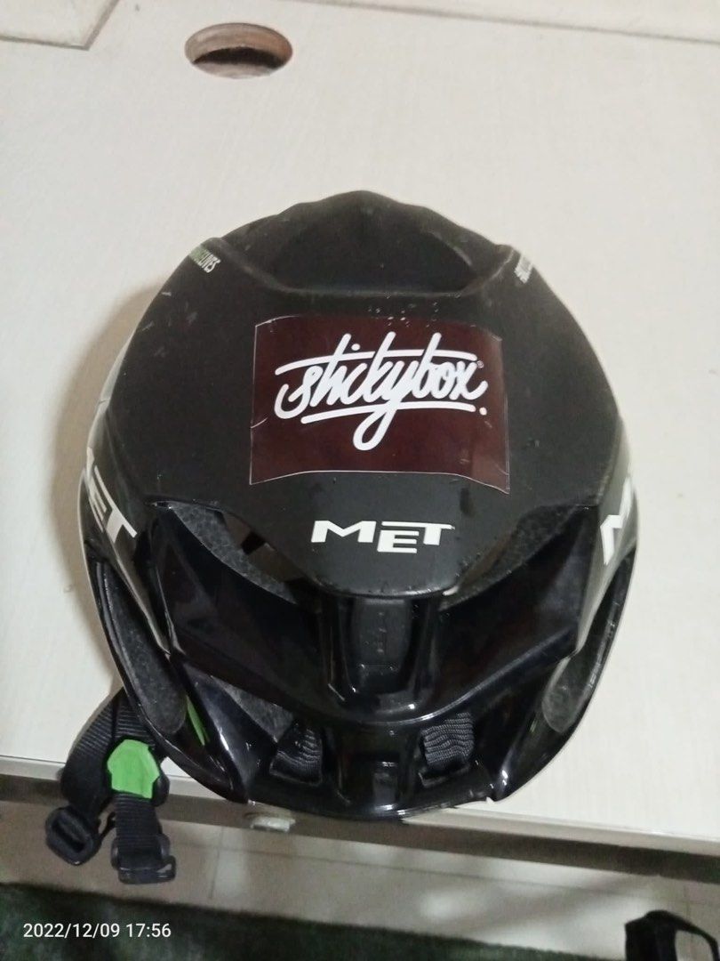 Boardman SLR + Met helmet, Sports Equipment, Bicycles & Parts, Bicycles ...