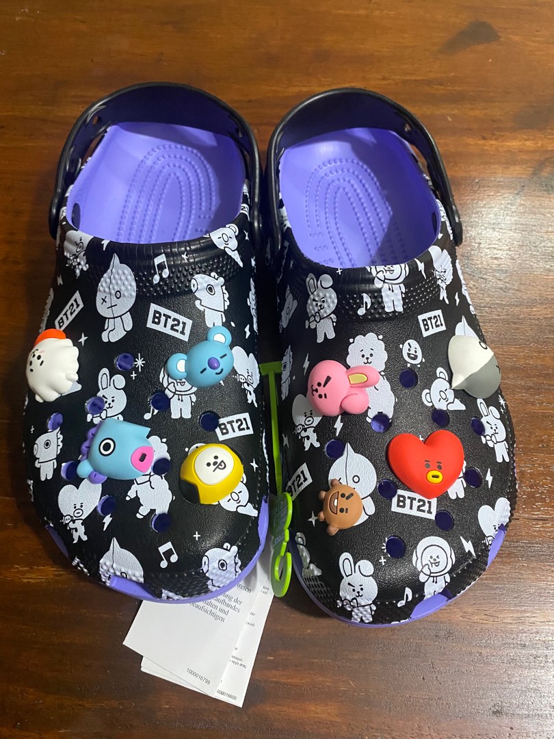 bt21 clog bts official merch crocs legit, Men's Fashion, Footwear ...