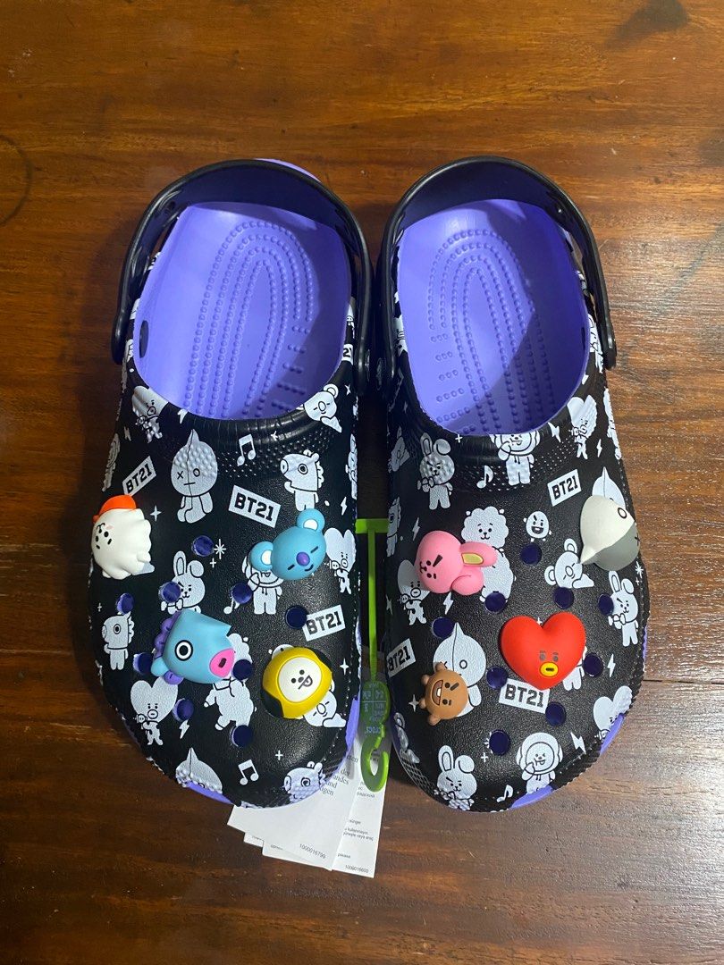 bt21 clog bts official merch crocs legit, Men's Fashion, Footwear ...